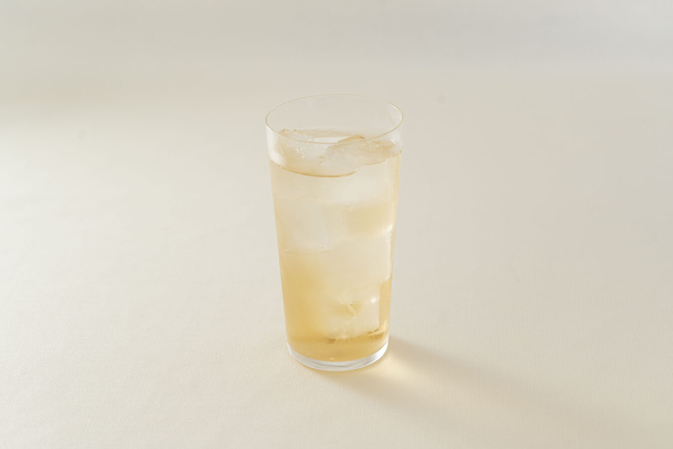 【お酒好き必見 】海沿いダイナー『ミエレ ザ ダイナー』で、古酒を使用したオリジナルカクテルが登場 | miele the DINER ...